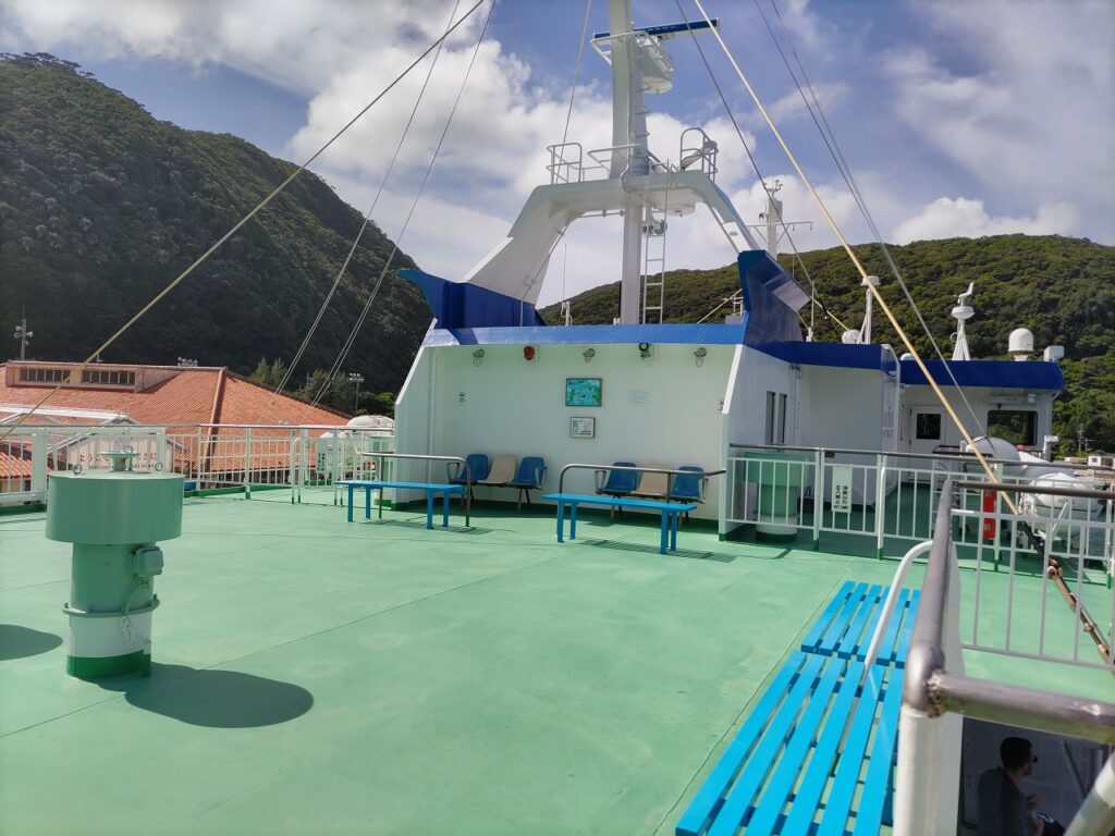 【フェリー・高速船で離島旅】沖縄本島南部から!那覇泊港↔渡嘉敷島編(後編) しまたび|沖縄の離島 アクティビティ&体験予約・観光情報